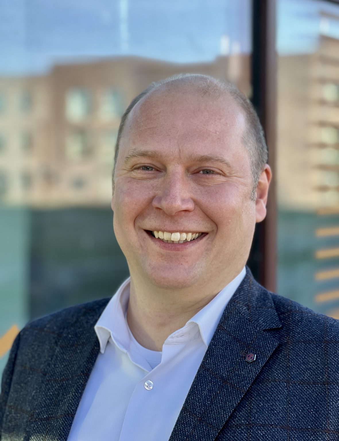 Find vores kontaktinformationer her - Aarhus Maskinmesterskole